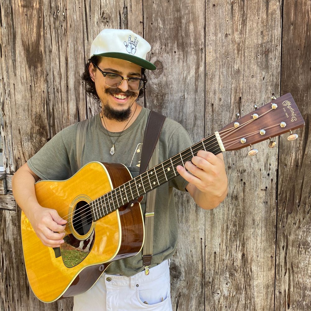 Low Ground Live - Guanabanas Waterfront Restaurant & Bar