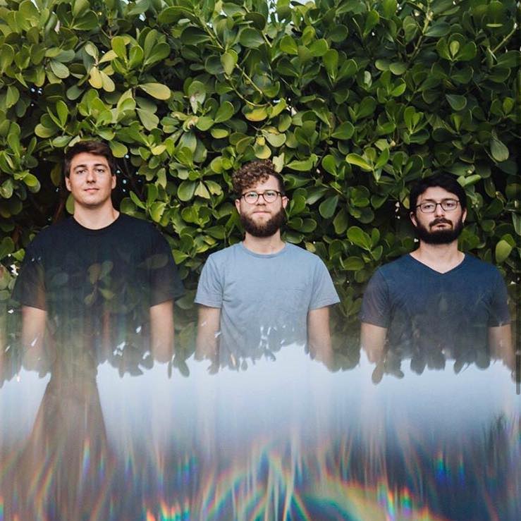 The Helmsmen Live - Guanabanas Waterfront Restaurant & Bar